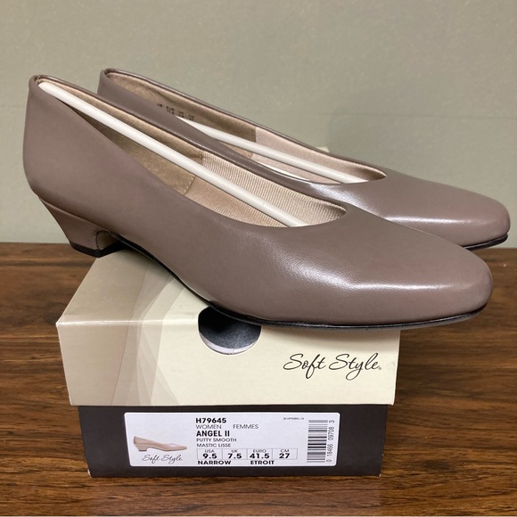 Soft Style | Shoes | Nwt Soft Style Angel Ii Pumps Putty Smooth 95 ...